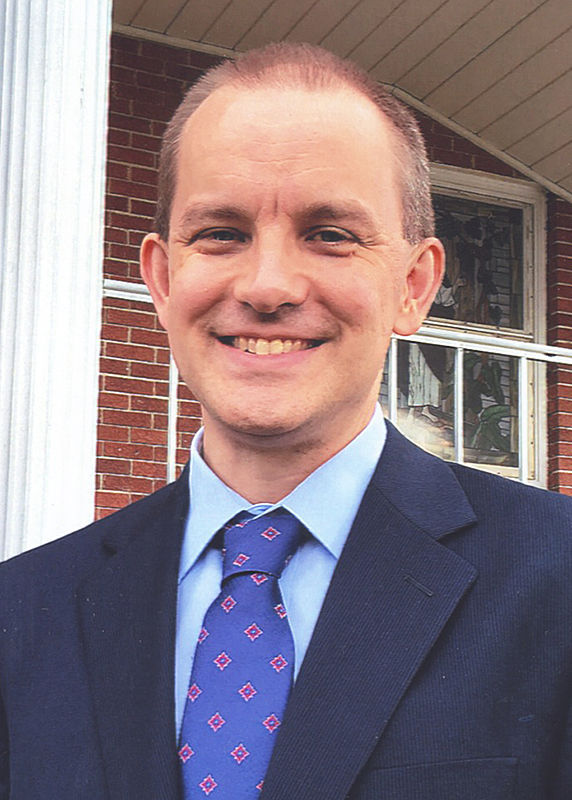 Rev. Richard Saunders Applause - Herald-Standard